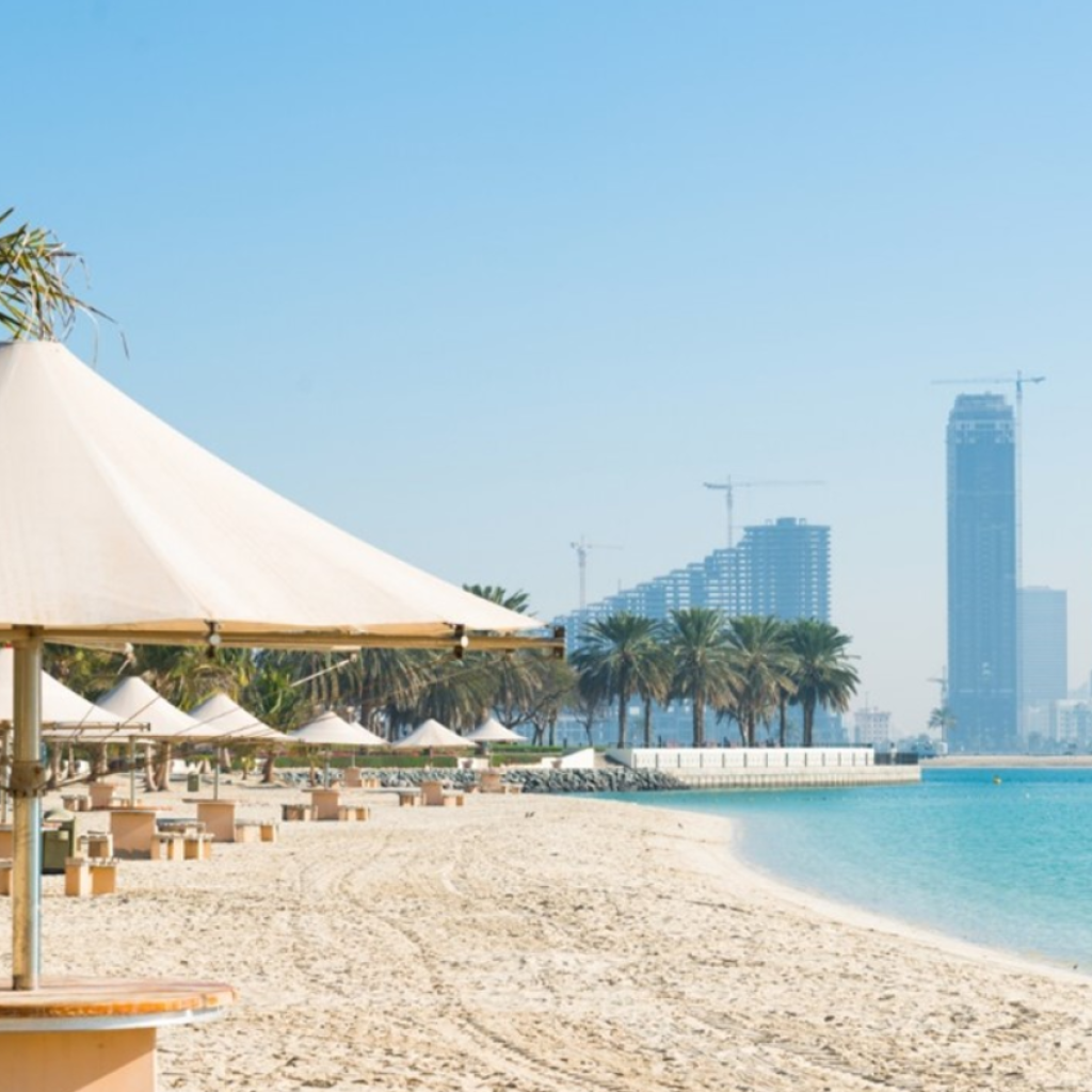 Al Mamzar Beach Park: A Family-Friendly Oasis in Dubai - GMZ Car Rental